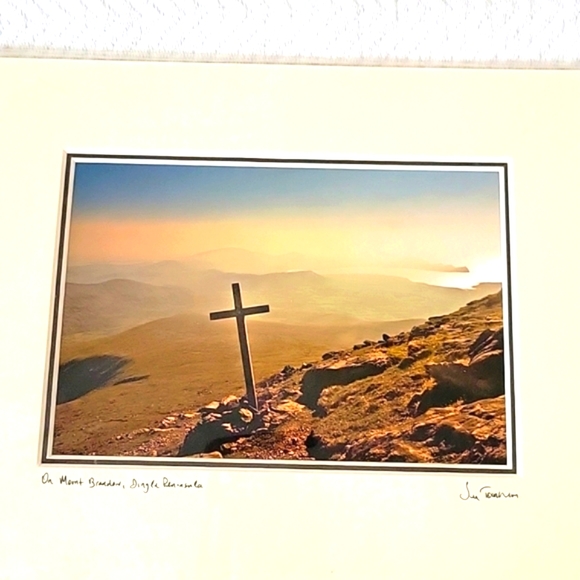 Artist Photograph | Art | Photograph Of Cross On Dingle Penninsula ...